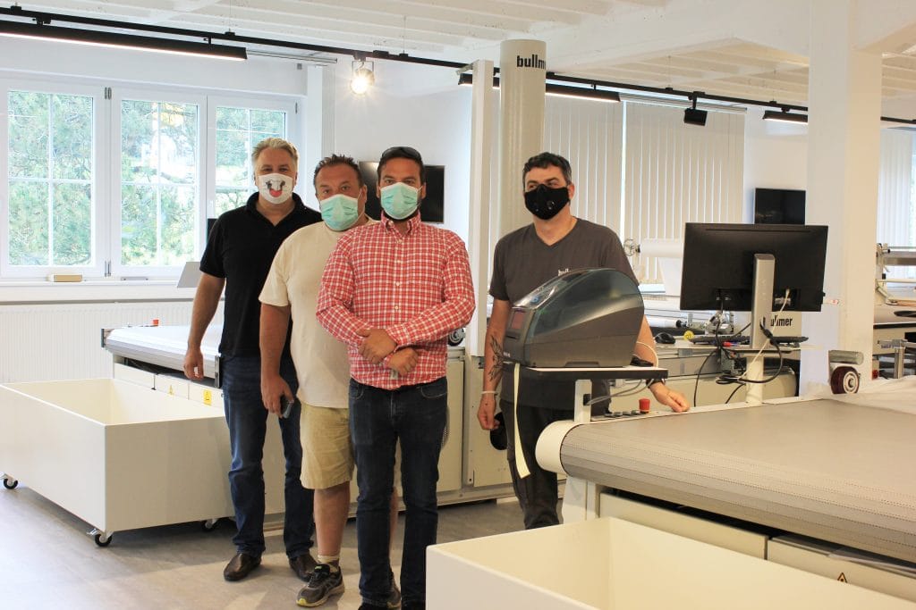 Customer visits possible again - bullmer